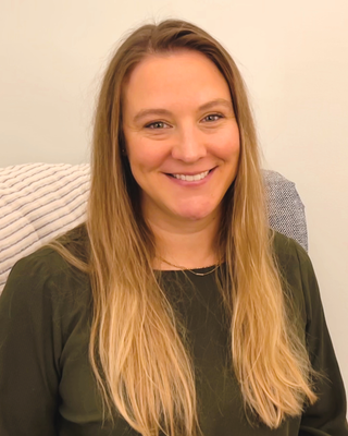 Sara Halverson, Licensed Professional Counselor, Stillwater, MN, 55082 ...