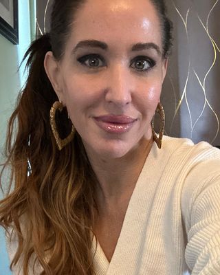 Amanda Noel Frank, Counselor, Newton, MA, 02458 | Psychology Today