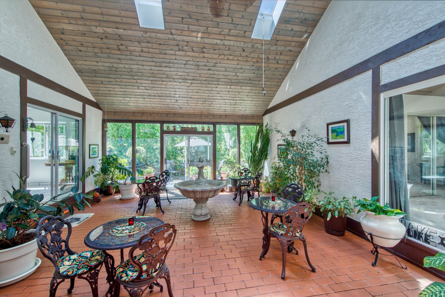 Red Road Recovery, Treatment Centre, Sorrento, BC, V0E | Psychology Today