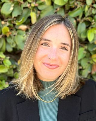 Abigail Wilson, Marriage & Family Therapist Associate, Newport Beach ...