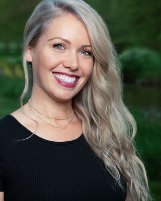 Find the Best Capital Blue Cross Therapists and Psychologists in ...