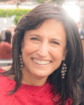 Find the Best Female Therapists and Psychologists in Great Neck, NY ...