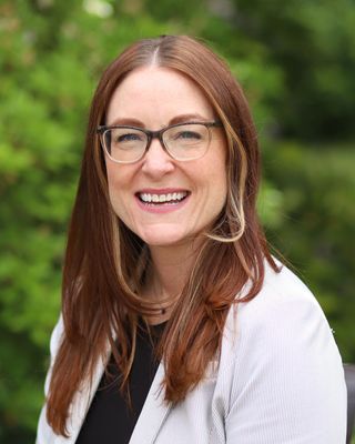 Photo of Elizabeth Wright - Inside Health Institute, Pre-Licensed ...