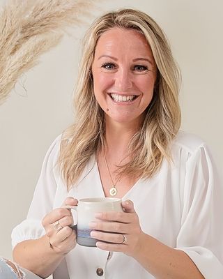 Find Counsellors and Therapists in Wadebridge, ENG - Psychology Today