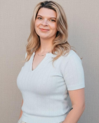 Megan Reynolds, Licensed Professional Counselor, Los Angeles, CA, 90066 ...