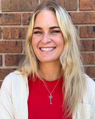 Photo of Allison Stahmer, LPCC, Counselor