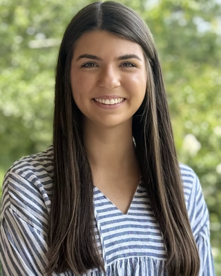 Emma Manglos, Counselor, Auburn, AL, 36830 | Psychology Today