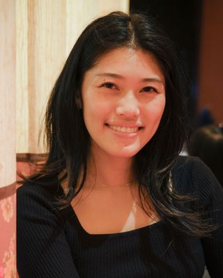 Photo of Roseanna Cen, LICSW, Clinical Social Work/Therapist