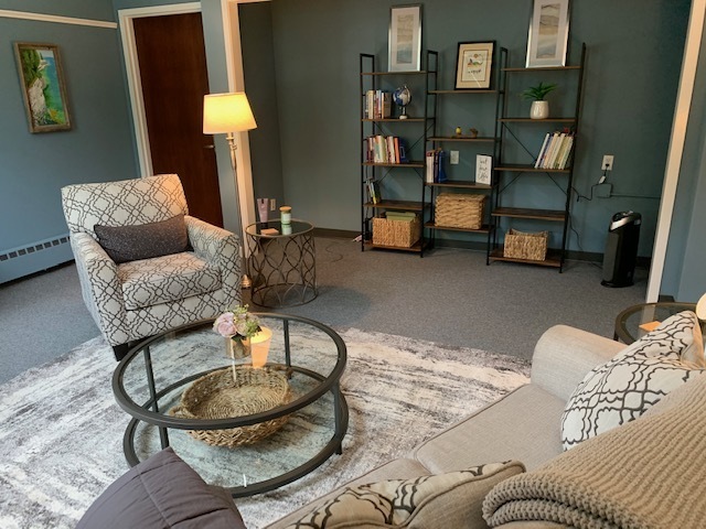 Kristen Garrity, Counselor, Geneva, IL, 60134 | Psychology Today