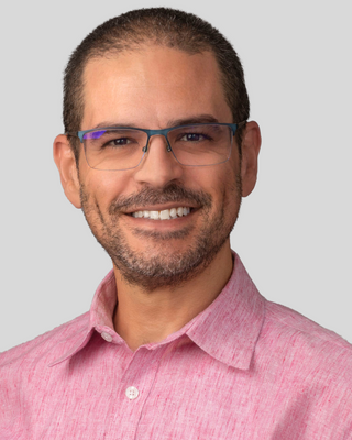 Photo of Eliel Negron, LMHC, Counselor