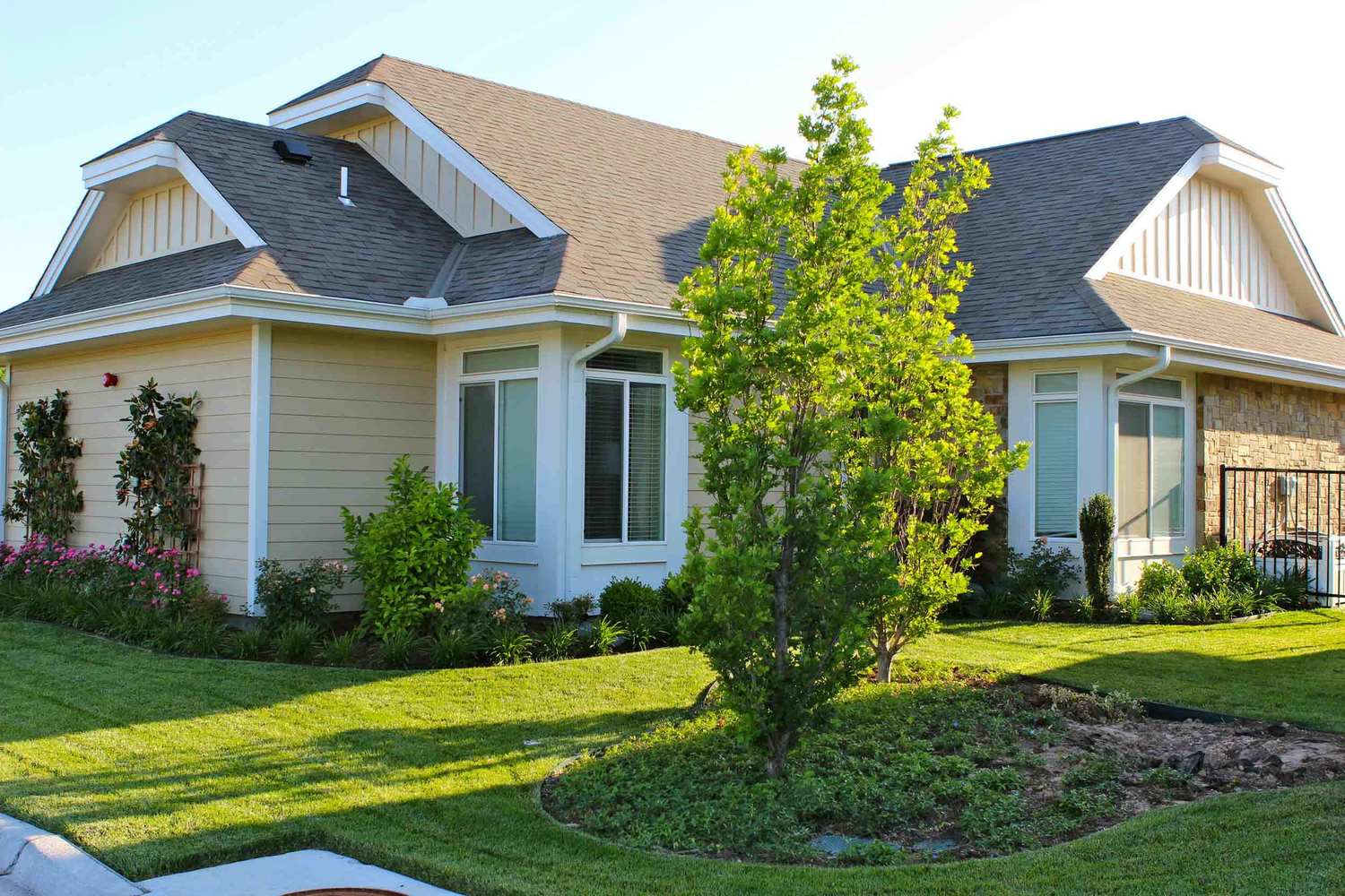 Holland Pathways Addiction Treatment Center, Treatment Center, Wichita ...