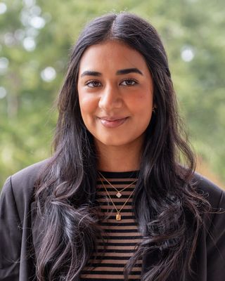 Simmi Uppal, Marriage & Family Therapist Associate, Seattle, WA, 98122 ...