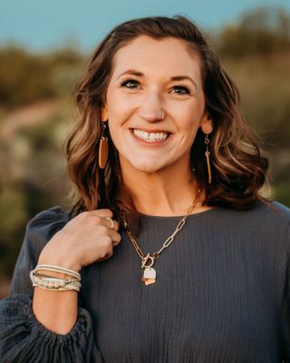 Photo of Sami Pommier, MSW, LGSW, Clinical Social Work/Therapist