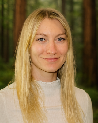 Michelle Ferris, Pre-Licensed Professional, Santa Cruz, CA, 95060 ...