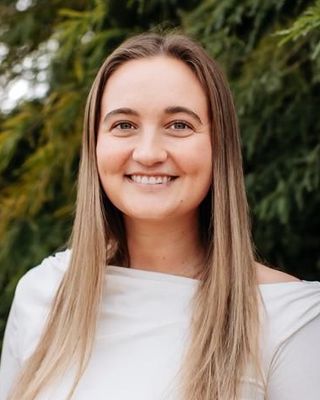 Hallie Pearson, Pre-Licensed Professional, Gilbert, AZ, 85295 ...