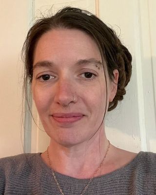 Find Therapists and Psychologists in 01301 - Psychology Today