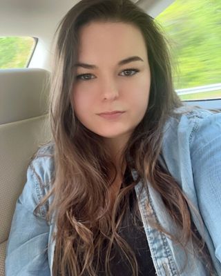 Photo of Elizabeth Marino, LMSW