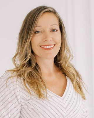 Amanda Stokes, Registered Psychotherapist, Toronto, ON, M6H ...