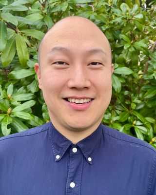 Photo of Chris Chang, LMFTA, Marriage & Family Therapist Associate