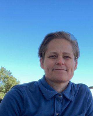 Photo of Erin Lundy, MA, APCC, Marriage & Family Therapist Associate