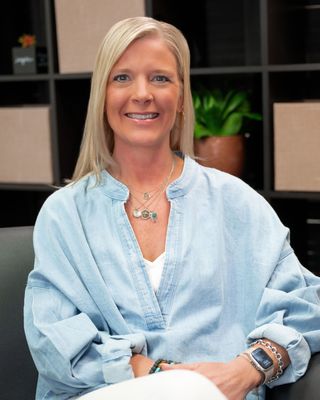 Ashley Hosek, Clinical Social Work/Therapist, Sioux Falls, SD, 57108 ...