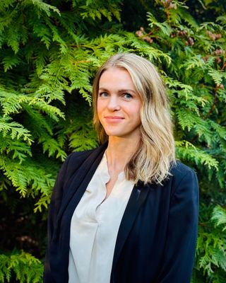 Candis Fesser, Psychiatric Nurse Practitioner, Kent, WA, 98032 ...