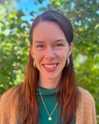 Photo of Laura Nelson, MA, Pre-Licensed Professional