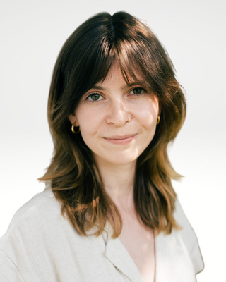 Emma Baker, Counselor, Seattle, WA, 98105 | Psychology Today