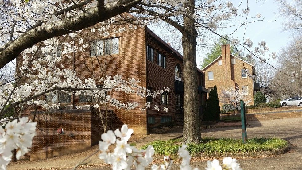 Kara Tracy, Counselor, Charlottesville, VA, 22901 | Psychology Today