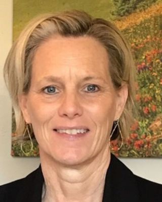 Photo of Lisa Pringle, Licensed Professional Counselor