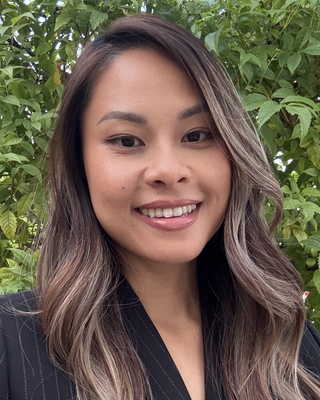 Find Therapists and Psychologists in Newport Beach, CA - Psychology Today