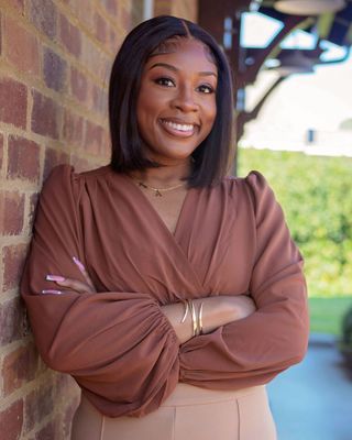 Photo of Ambriel Kinney, MSW, LCSW, Clinical Social Work/Therapist