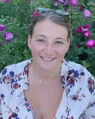Cierra Rose Roessler, Marriage & Family Therapist Associate, Long Beach ...