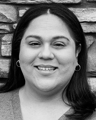 Sharon Ganivet Hernandez, Pre-Licensed Professional, Saint Louis Park ...