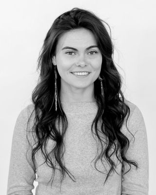 Chloe Mincher, Licensed Professional Counselor Candidate, Centennial ...
