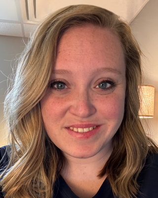 Ariel Swanson, Clinical Social Work/Therapist, Chicago, IL, 60625 ...