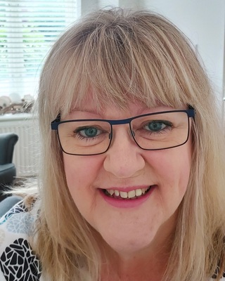 Lynn Naidoo, Counsellor, Rugby, CV22 | Psychology Today