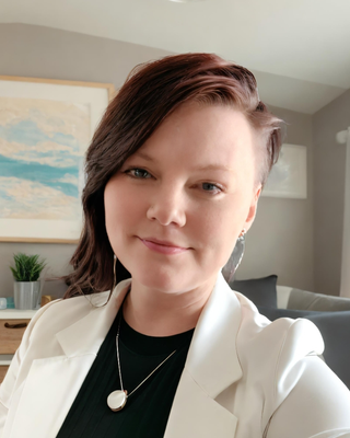 Photo of Jennifer Richello, NP, Psychiatric Nurse Practitioner