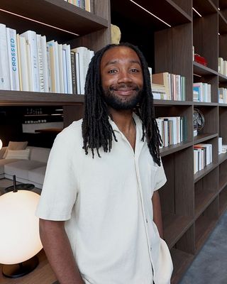 Da'Trevion Moss, Licensed Social Worker, Aurora, CO, 80011 | Psychology ...