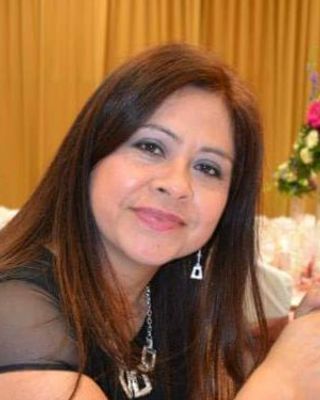 Claudia Medina Marriage Family Therapist Los Angeles Ca 90071